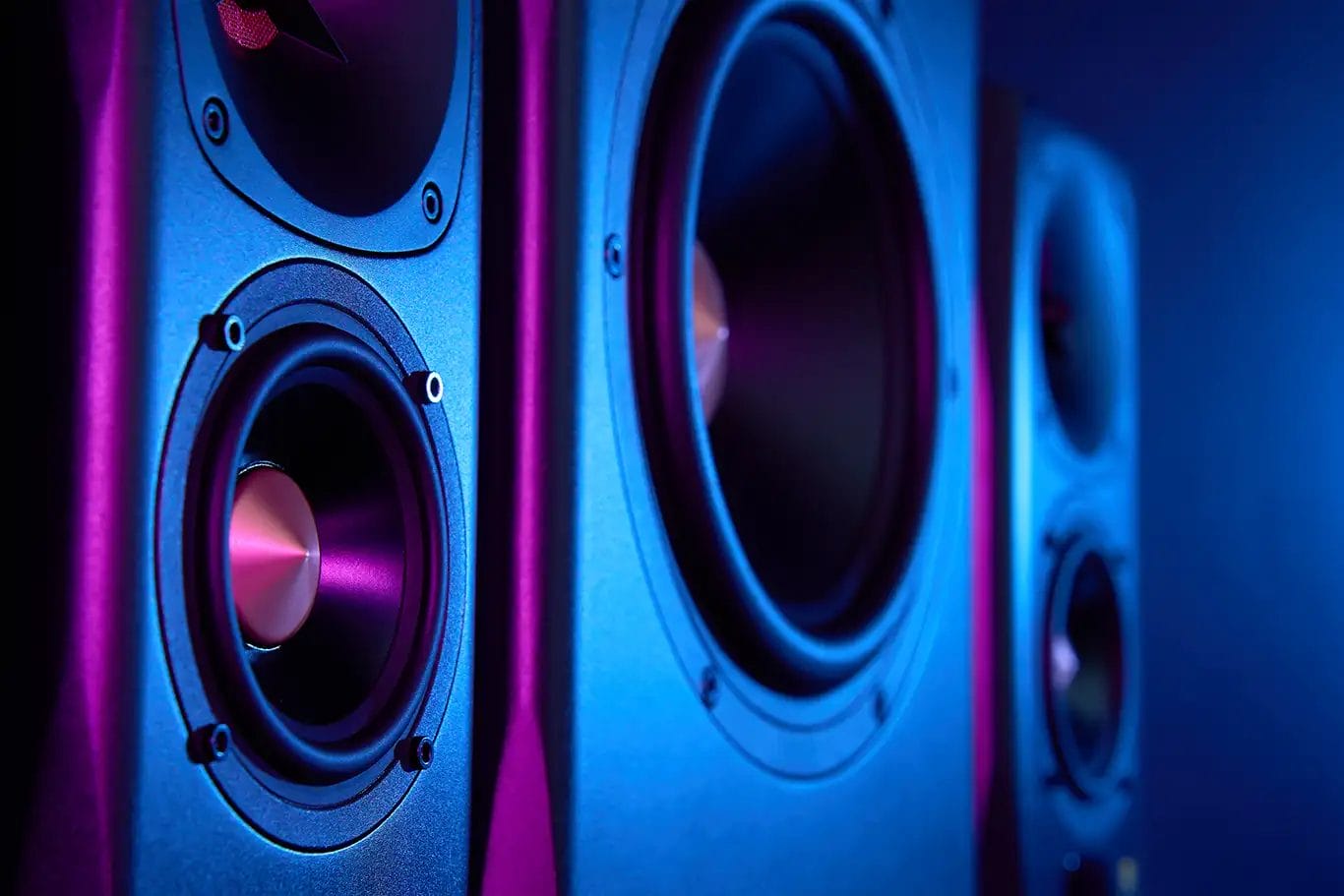 The 8 Best DJ Speakers for your Business